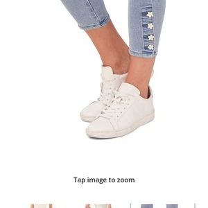 CeCe | Jeans | Nwt Cece Floral Pearl Light Wash Cropped Skinny Jean ...